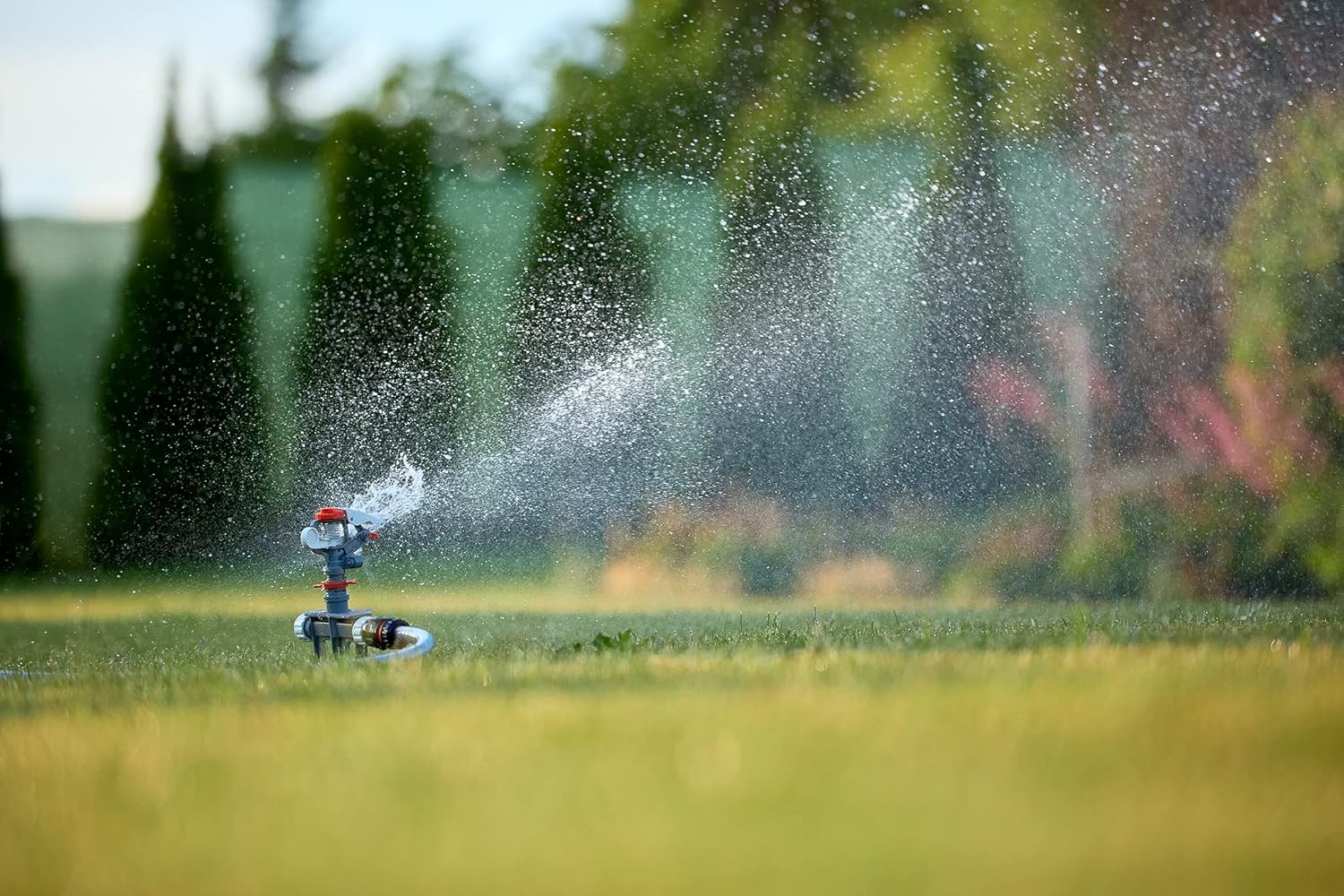 BFG GARDEN PULSATING SPRINKLER ON TRIPLE SPIKE, IMPULSE GARDEN ...