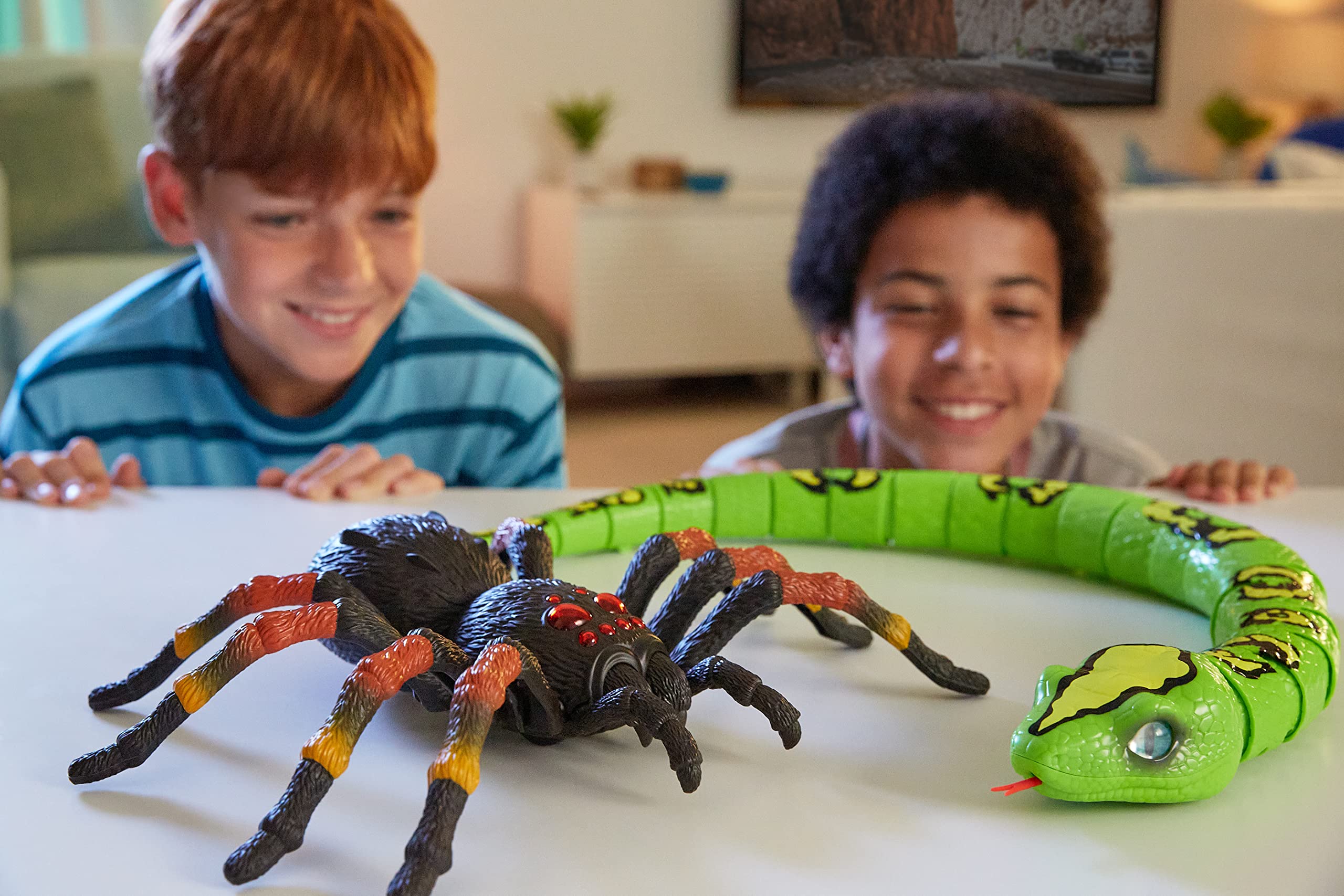 Mua Robo Alive Robotic Giant Tarantula, 38.5 cm, Battery-Powered ...