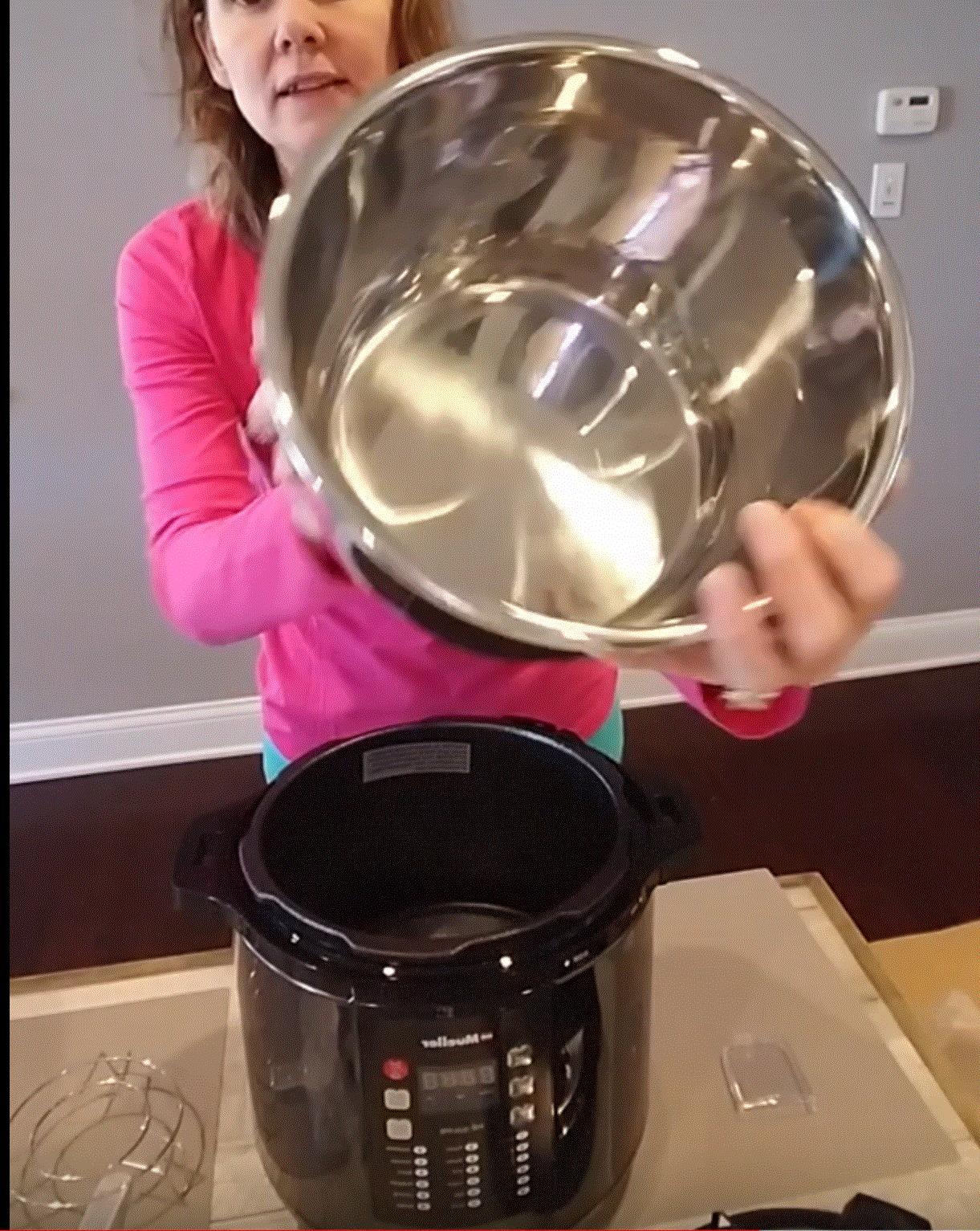 $17/mo - Finance Mueller 6 Quart Pressure Cooker 10 in 1, Cook 2 Dishes ...