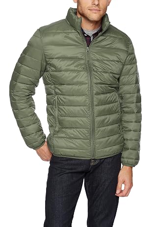 Men's Lightweight Water-Resistant Packable Puffer Jacket