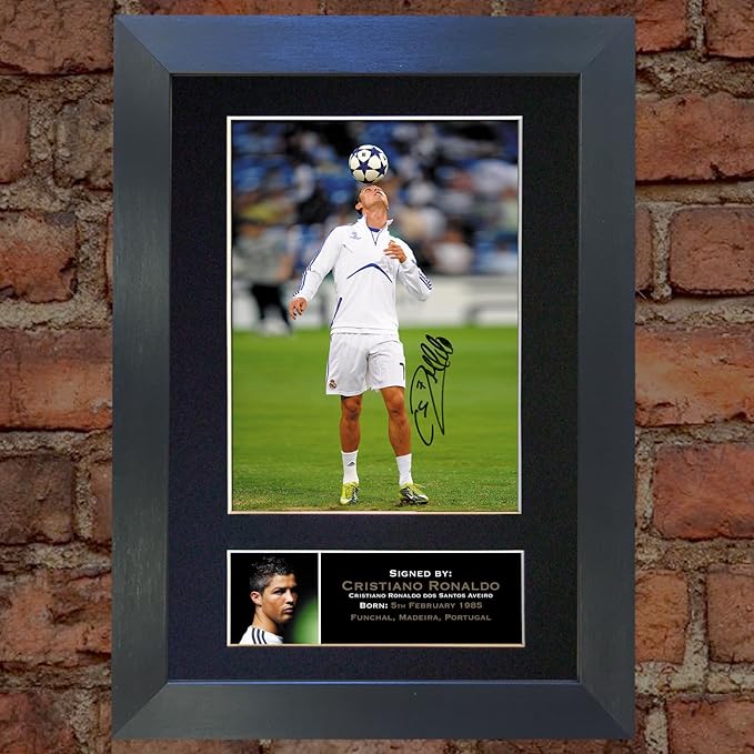 Amazon.com: CRISTIANO RONALDO Football Signed Autograph Mounted Photo ...