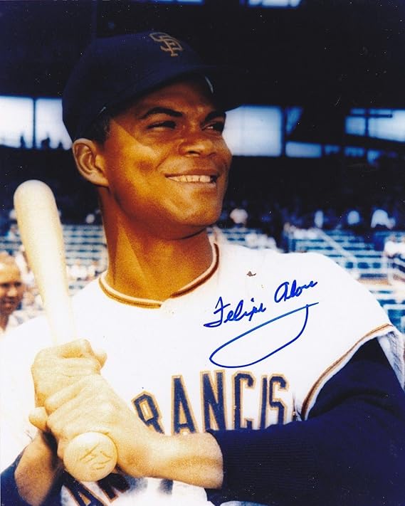 Felipe Alou Signed Photo - 8x10 - Autographed MLB Photos at Amazon's ...