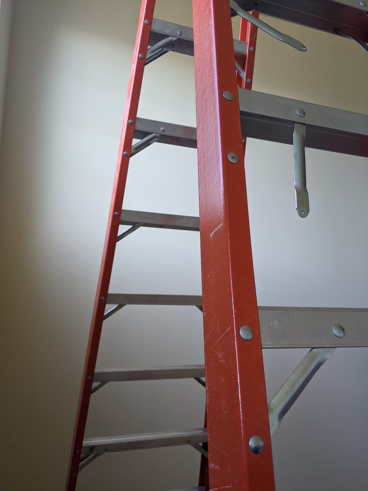 $14/mo - Finance Louisville Ladder 6-Feet Fiberglass Twin Front Ladder ...