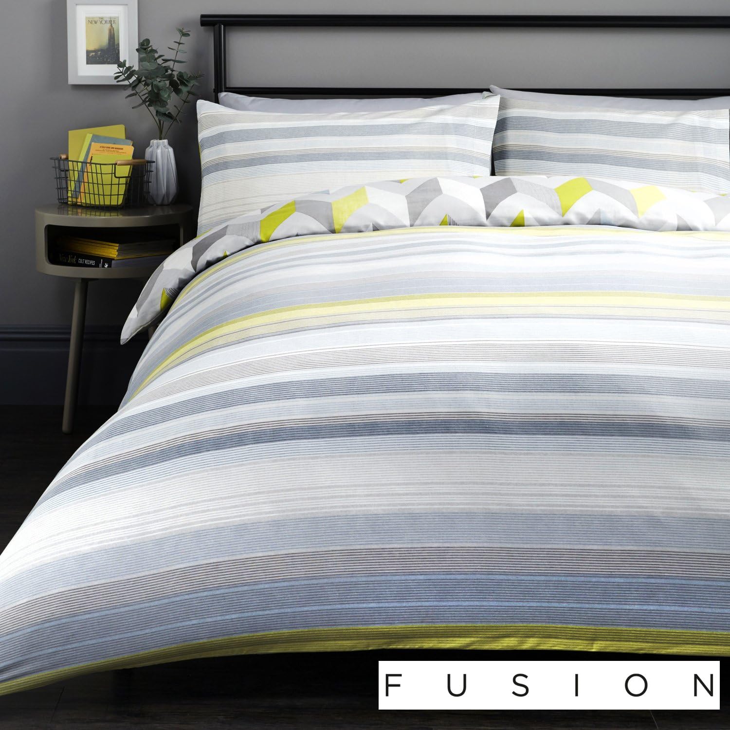 Fusion – Grafix – Easy Care Duvet Cover Set – Single Bed Size in Grey ...