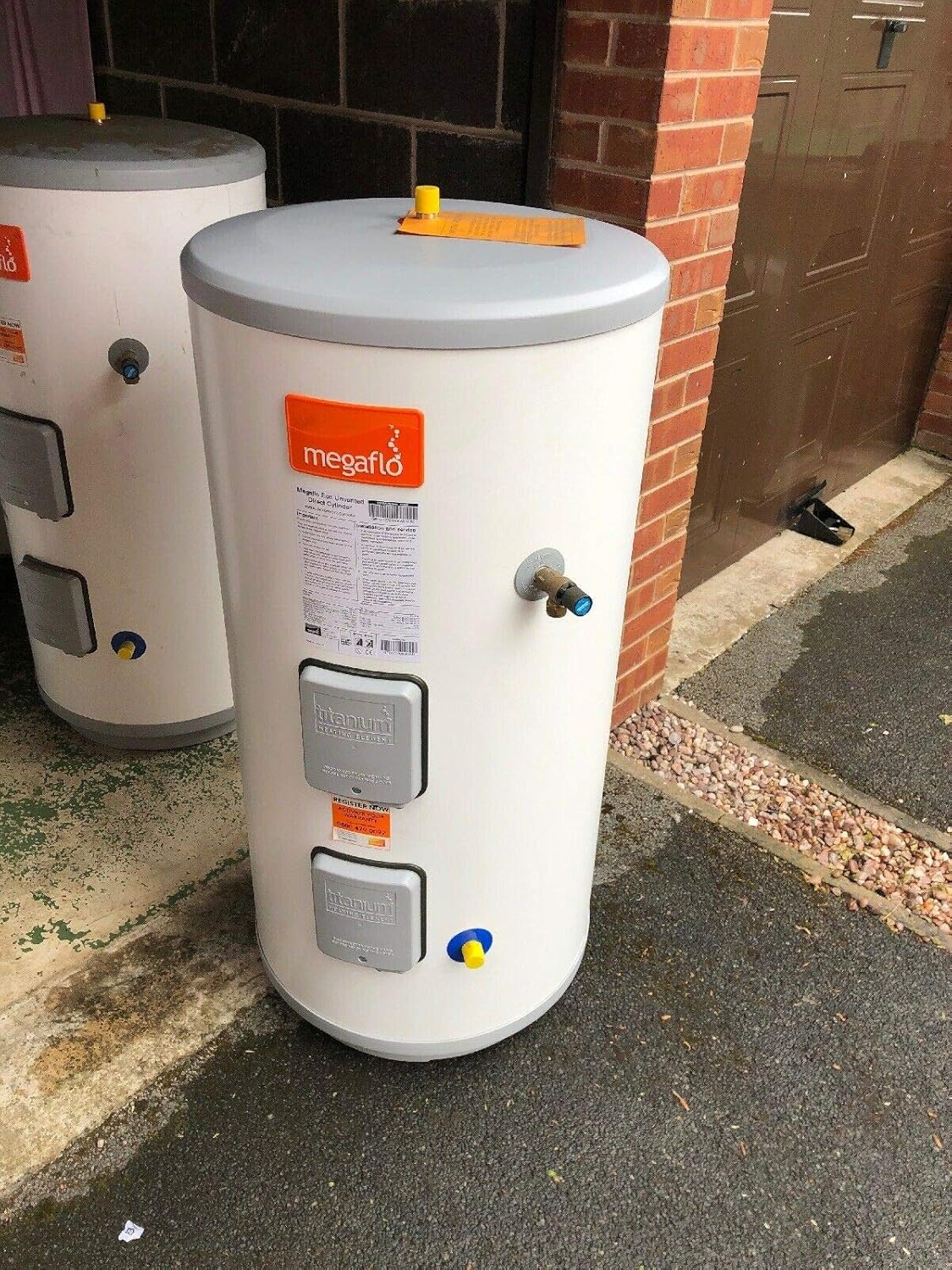 Heatrae Sadia Megaflo Eco 145DD Direct Unvented Hot Water Cylinder ...