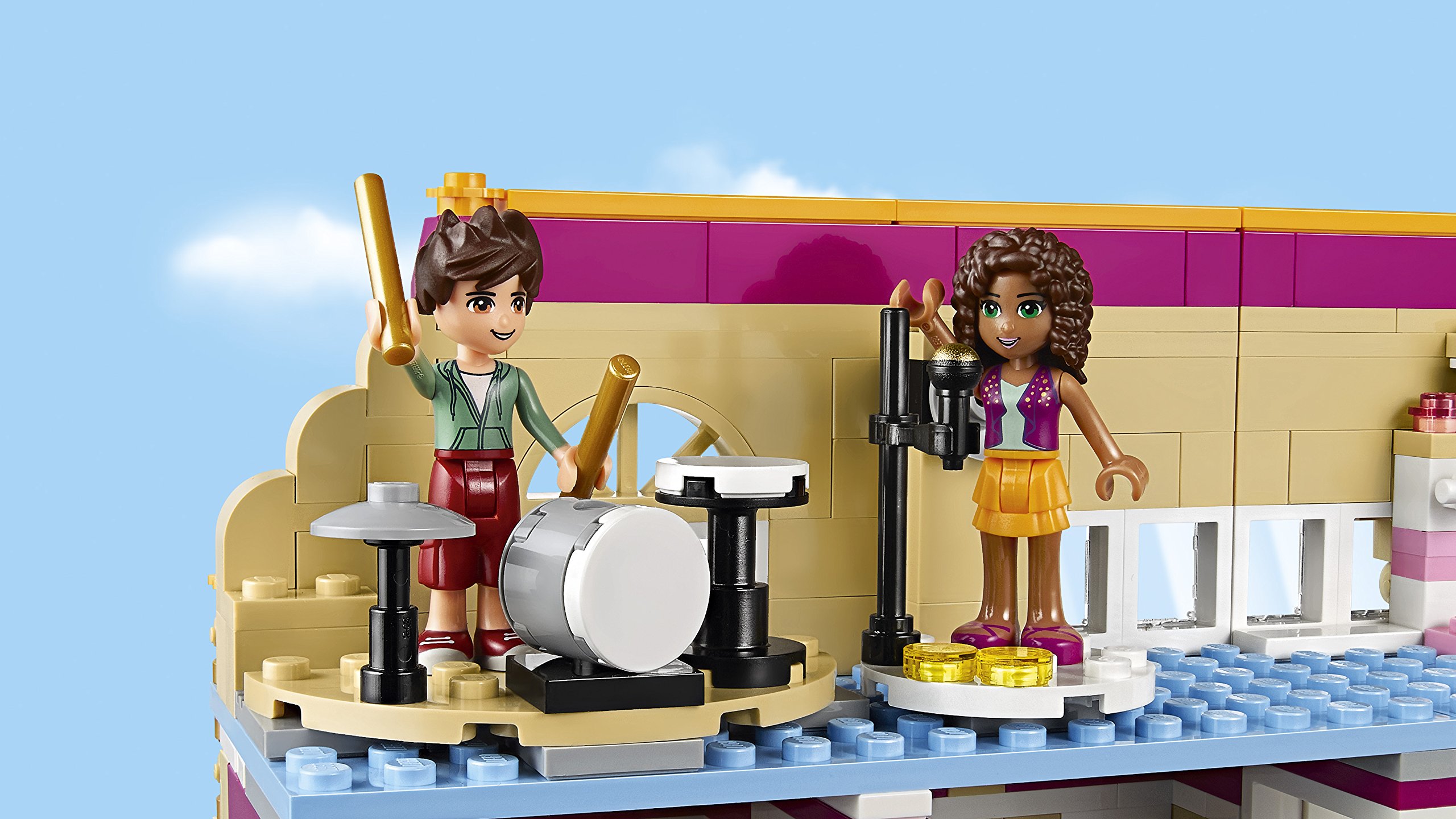 Mua LEGO Friends Heartlake Performance School (41134) by LEGO trên ...