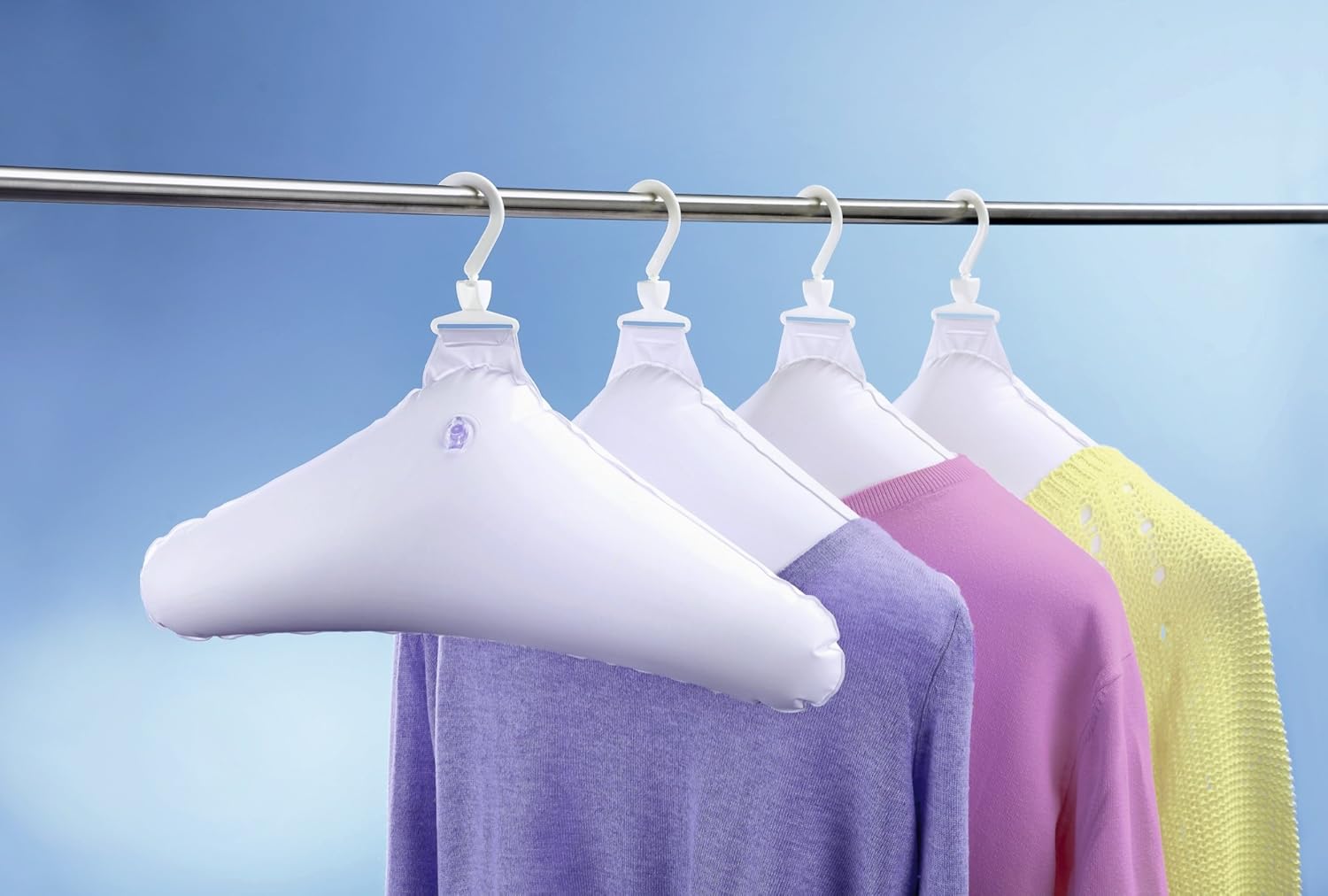 UPP Products White, Pack of 4 Inflatable Travel Hangers/Soft Frame/Air ...