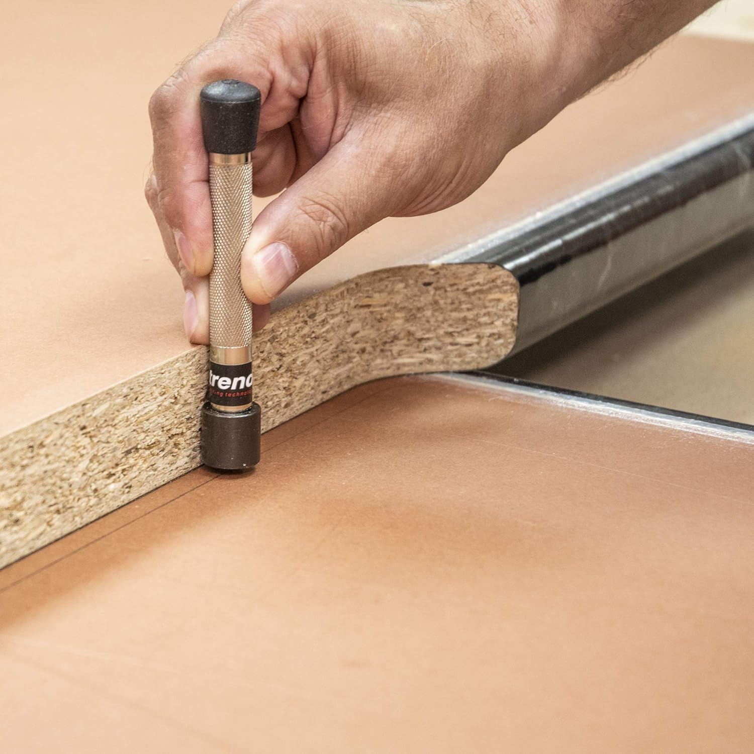 Trend M/KWS01 Kitchen Worktop Jig Offset Scriber – BigaMart