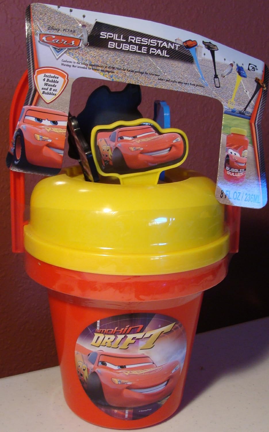 Amazon.com: FisherPrice Spill Resistant Bubble Bucket with Wands ...