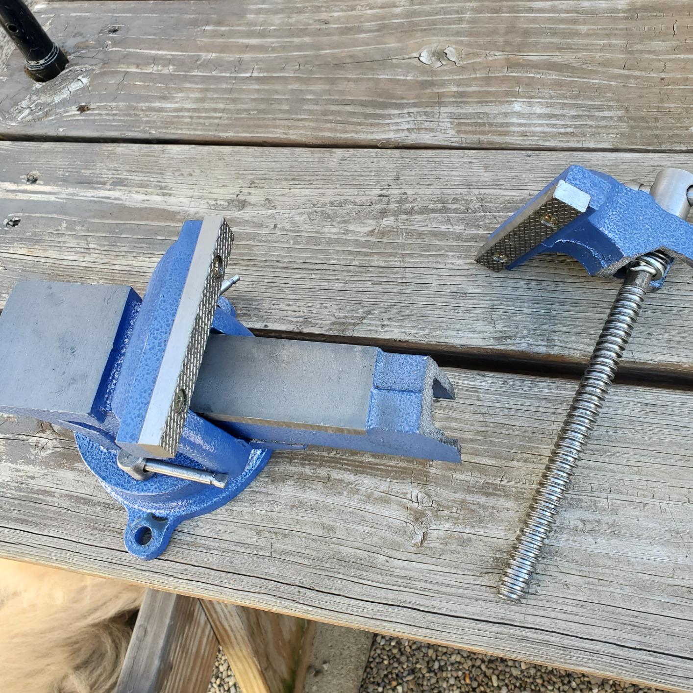 $11/mo - Finance 4" Bench Vise with Anvil 360 Swivel Locking Base Table ...