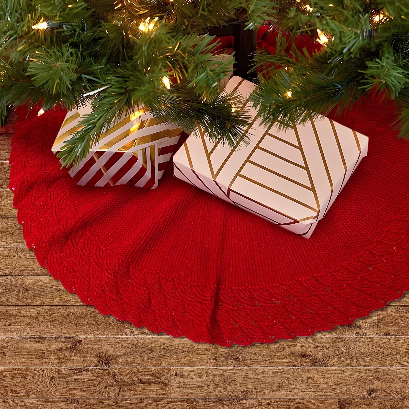 QLEKEY Red Christmas Tree Skirt, 24 Inch Mermaid Scale Wave Pattern ...