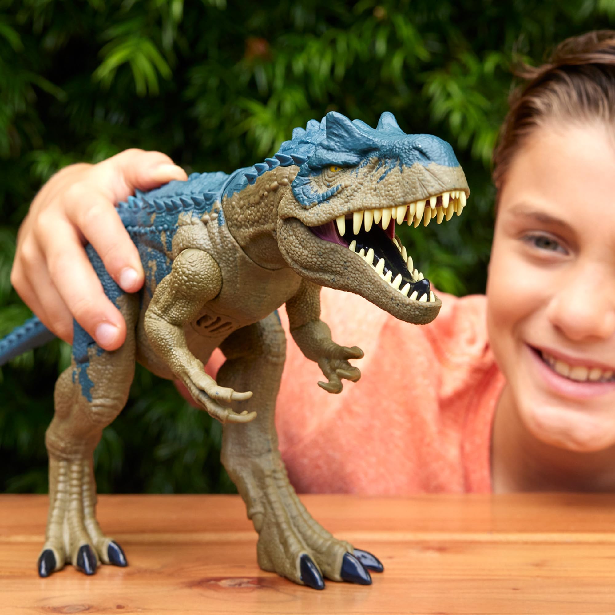 Mua Mattel HRX50 Jurassic World Battle Action! Alosaurus Dinosaur Toy ...
