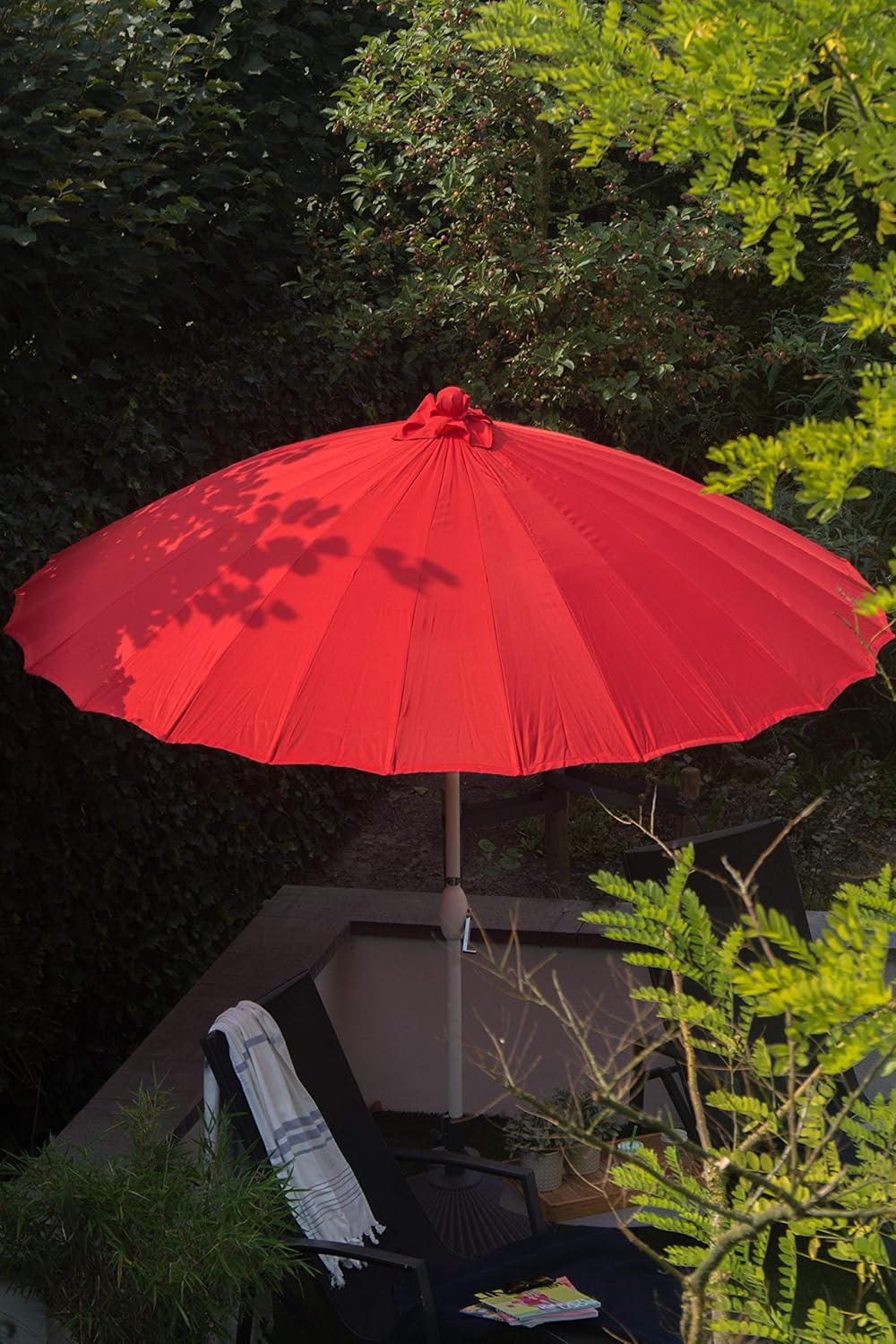 SORARA SHANGHAI Round Sun Shade Parasol | Red | Ø 2.6m | Garden ...