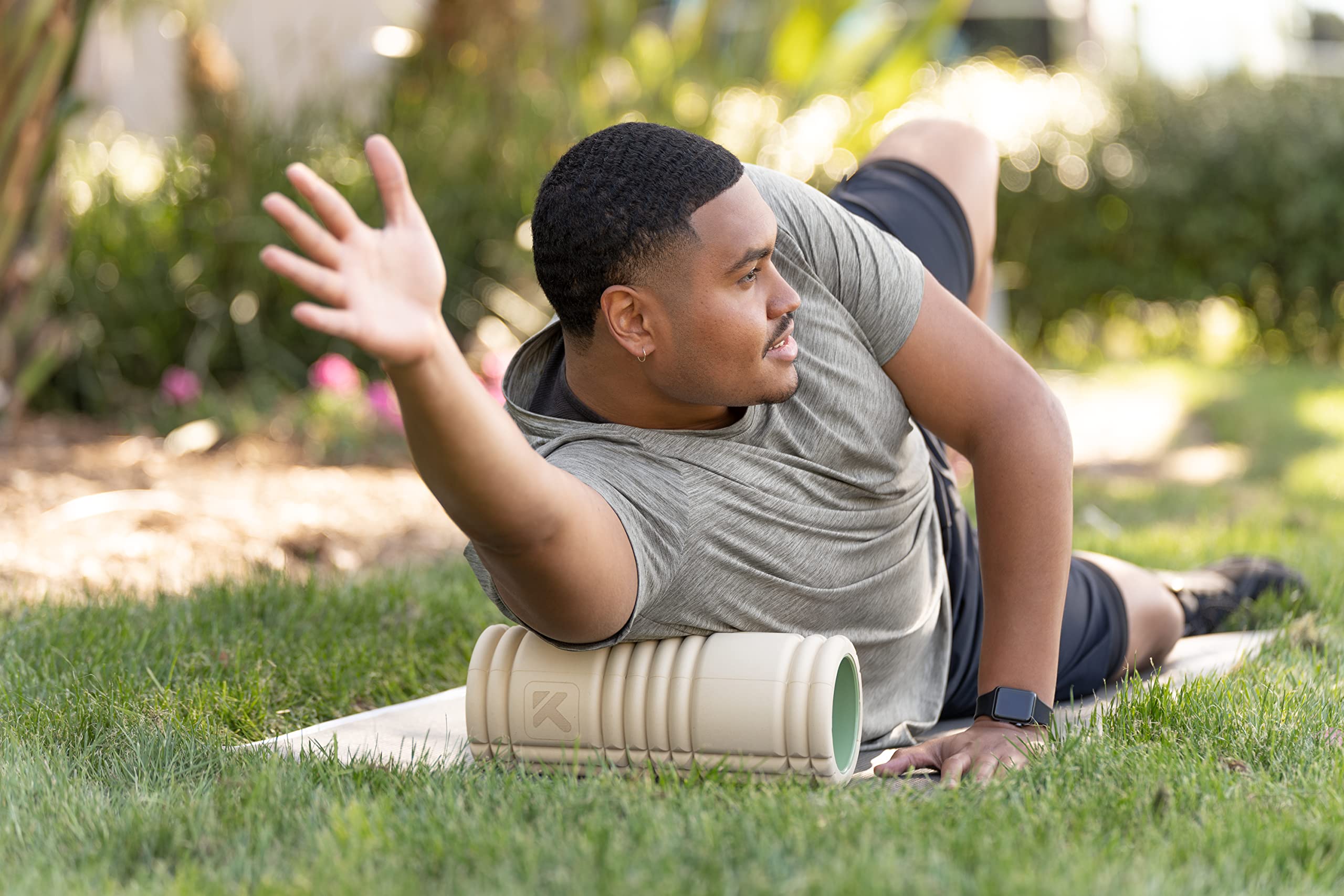 Mua TriggerPoint Grid Patented Multi-Density Foam Massage Roller (Back ...