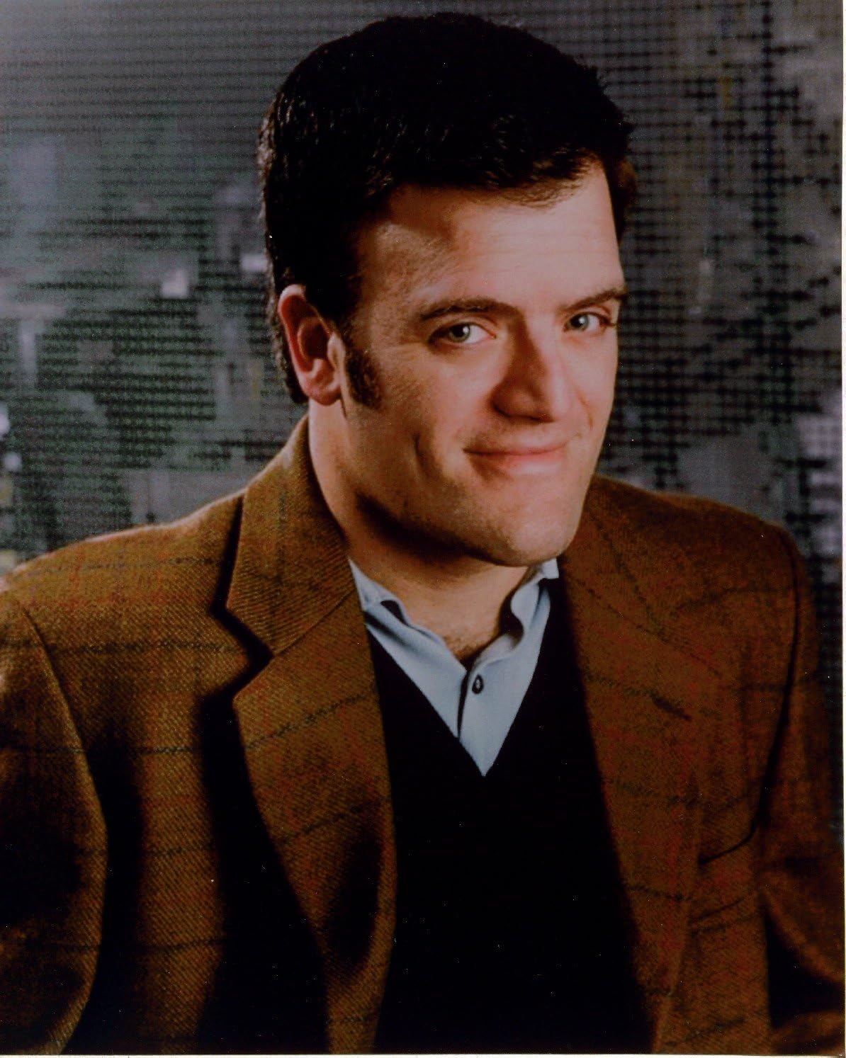 Kevin Weisman 8x10 photo G7035 at Amazon's Entertainment Collectibles Store