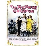 The Railway Children: Illustrated by Nesbit, Edith