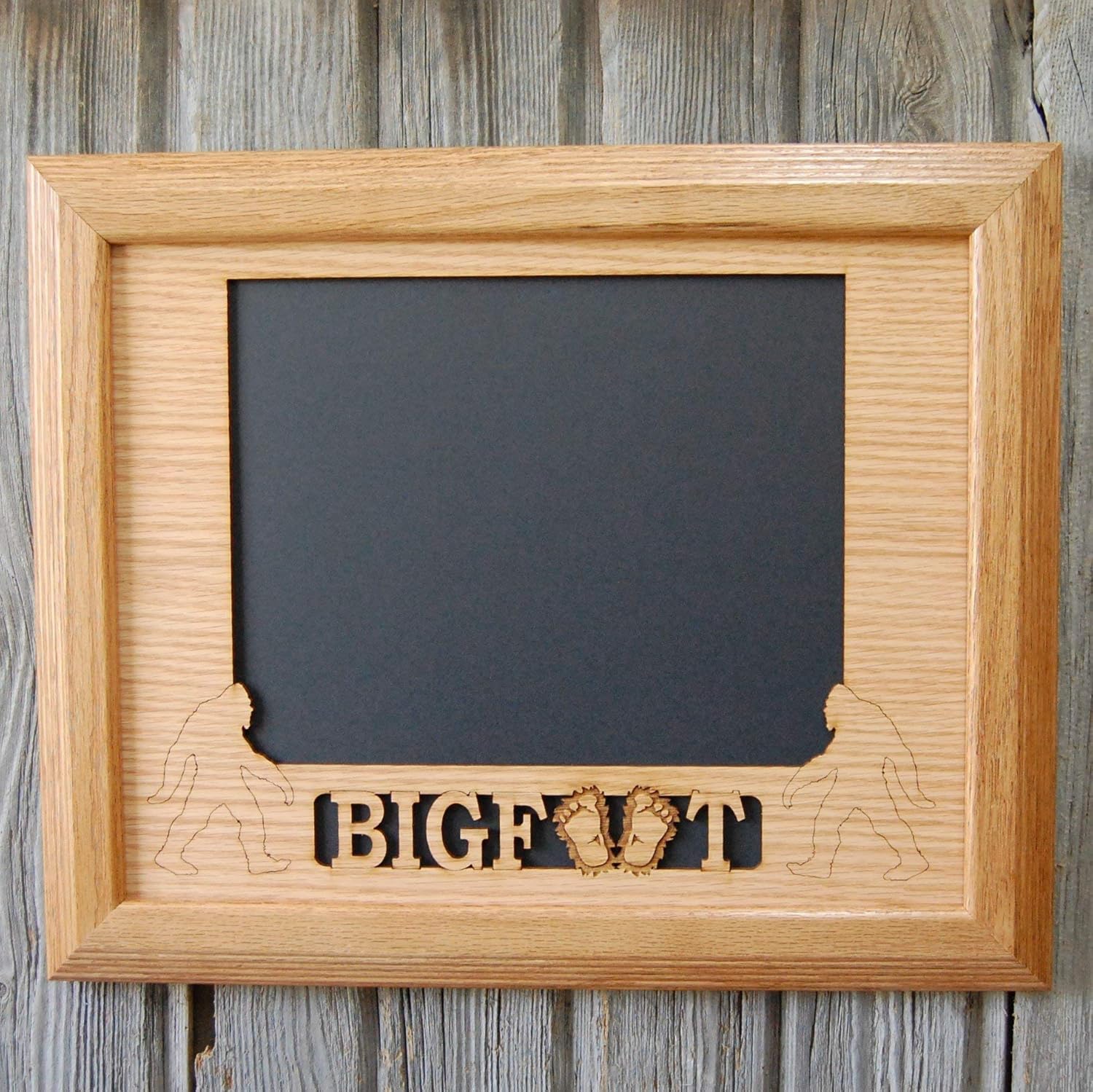 Amazon.com: Bigfoot Picture Frame - Holds 8x10 Photo: Handmade