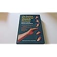 The American Sign Language Handshape Dictionary: Tennant, Richard A ...