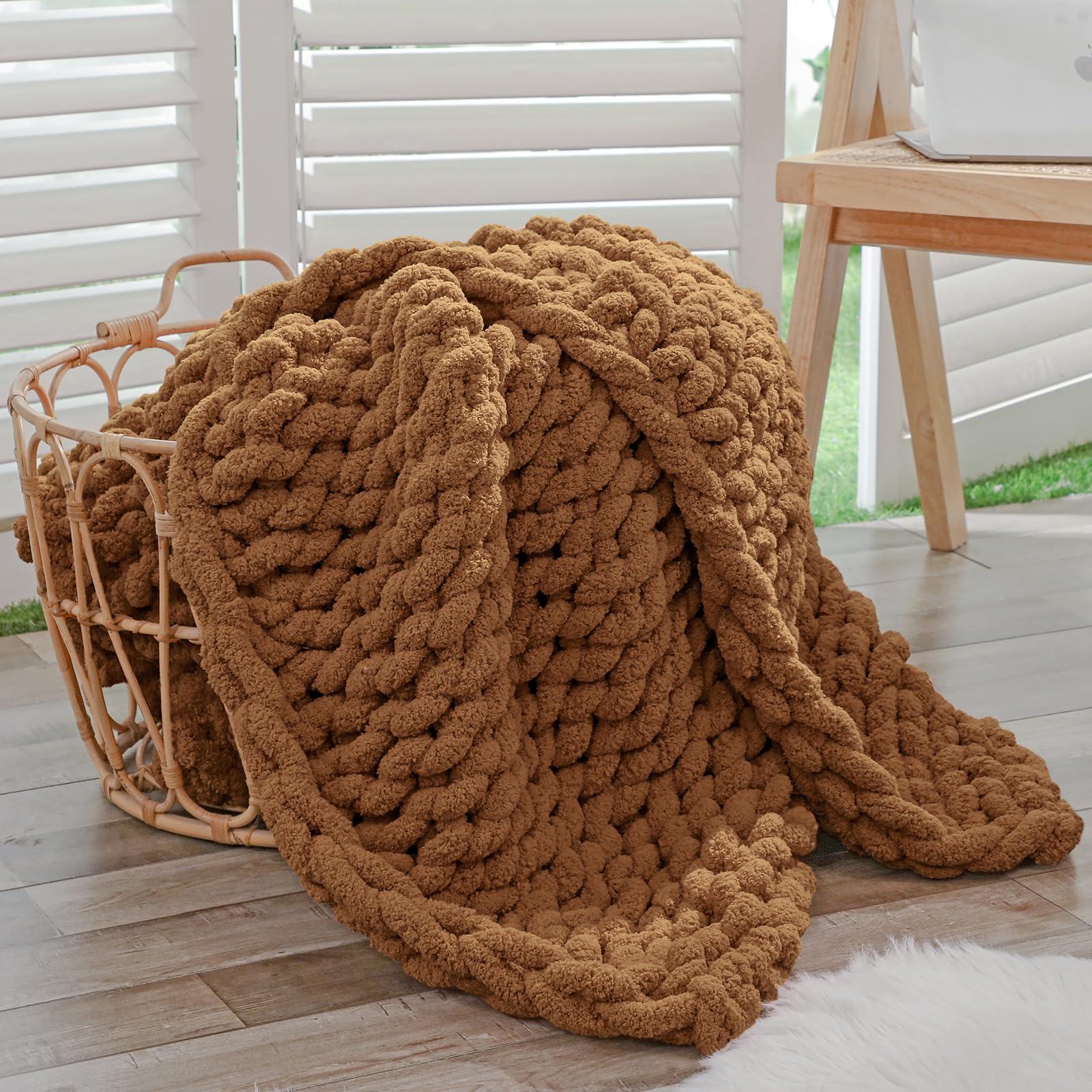 Bigacogo Chunky Knit Throw Blanket for Couch, 40x40 inches, 100% Hand ...