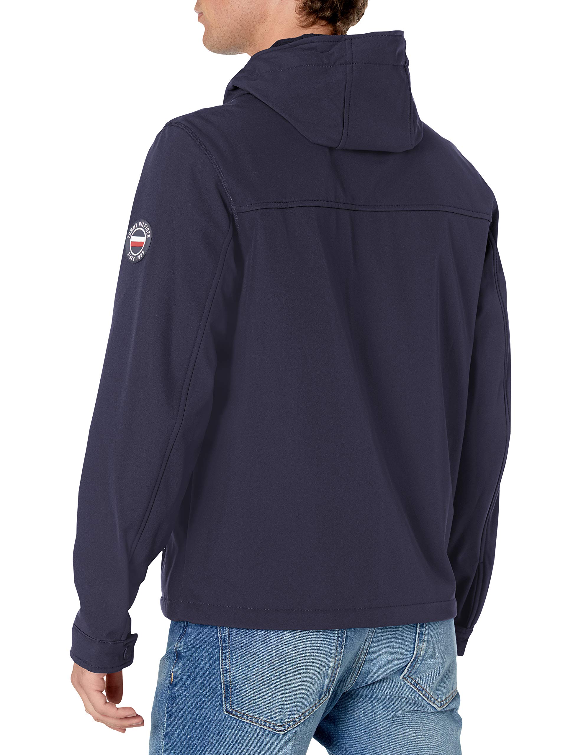 Mua Tommy Hilfiger Men's Soft Shell Water Resistant Hooded Jacket trên Amazon Mỹ chính hãng 2025 ...