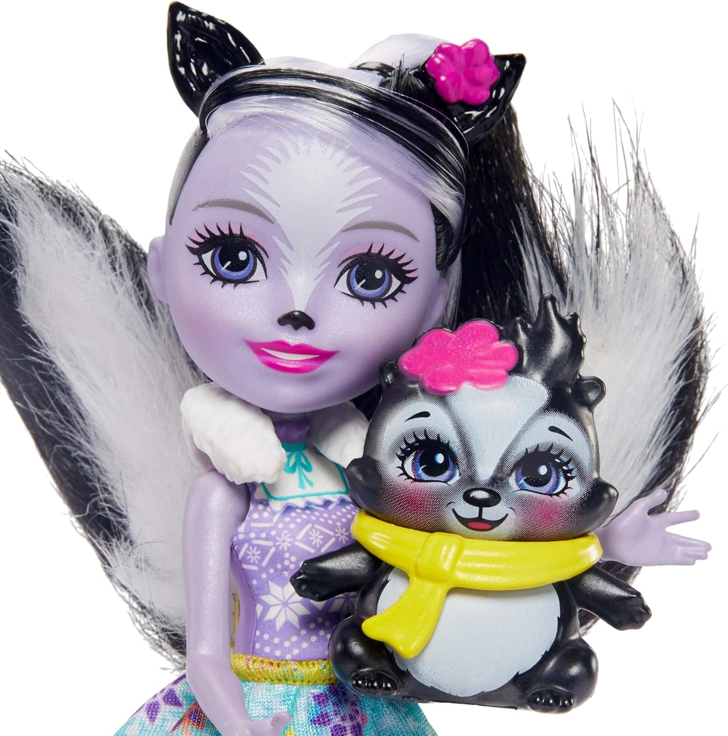 Enchantimals Stinkin’ Cute Vanity With Sage Skunk & Caper Dolls – BigaMart