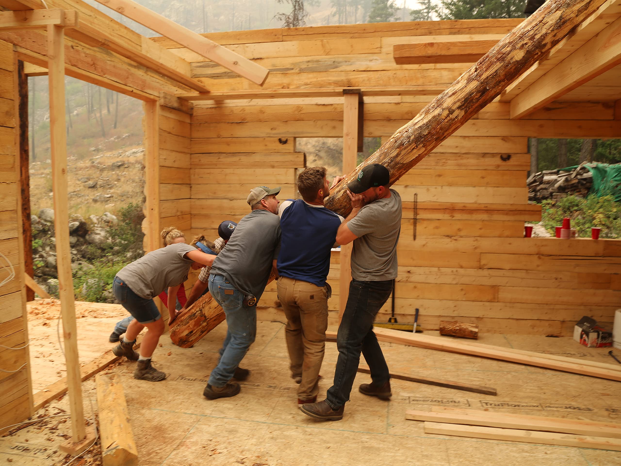 Watch Building Off The Grid - Season 3 | Prime Video