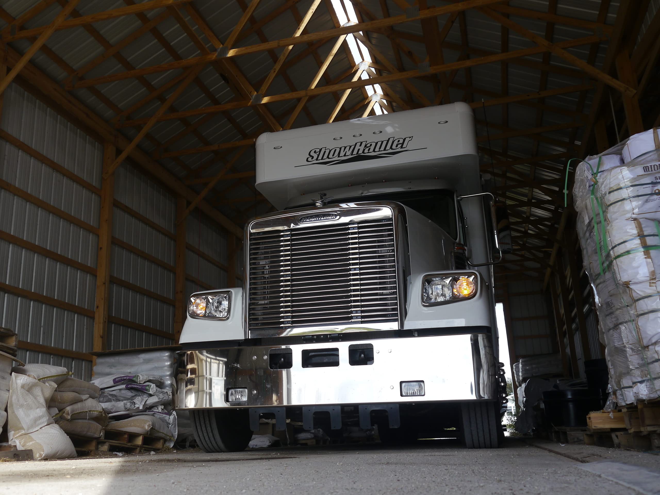 Watch Extreme Rvs - Season 1 | Prime Video