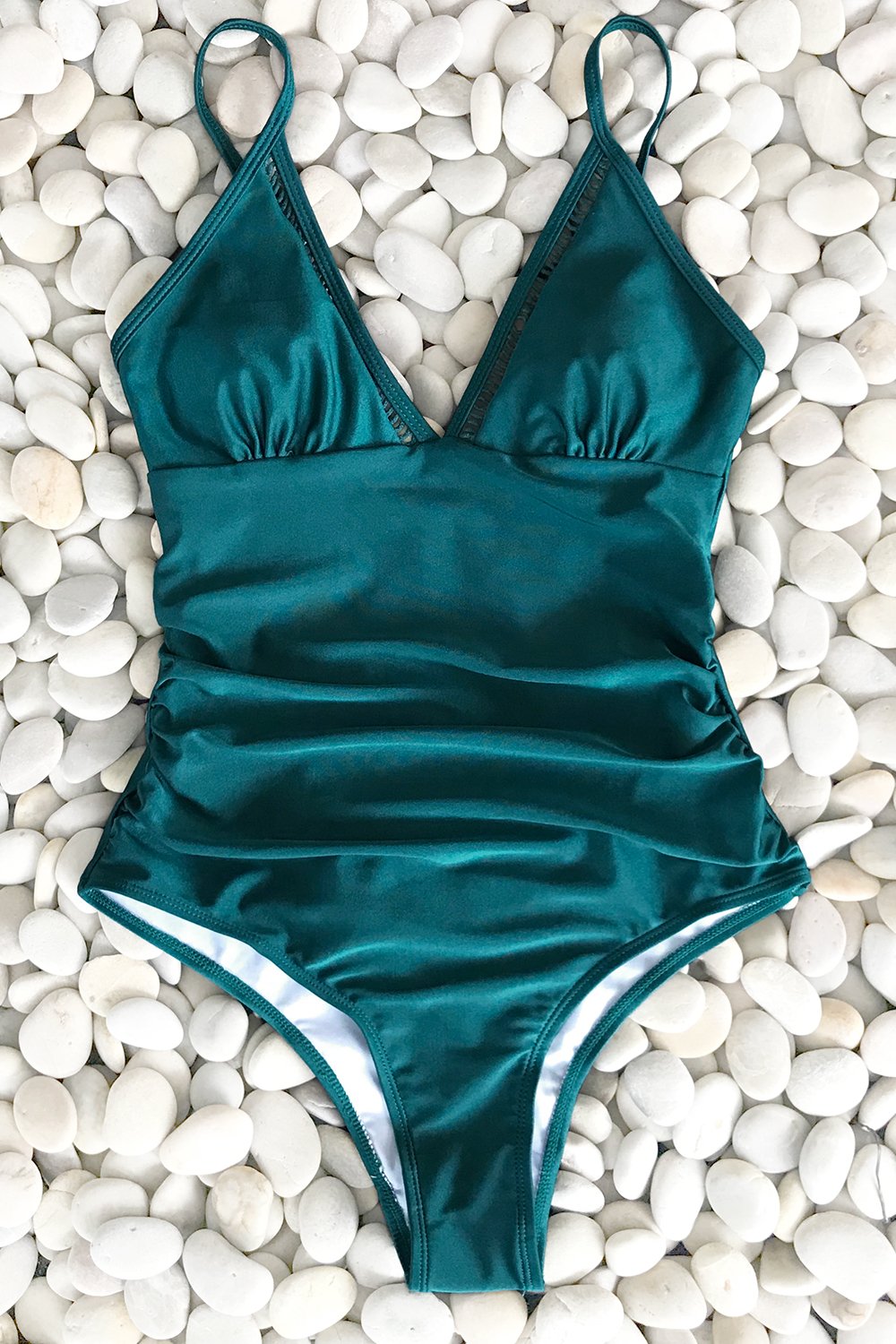 CUPSHE Women's One Piece Swimsuit Tummy Control V Neck Bathing Suits ...