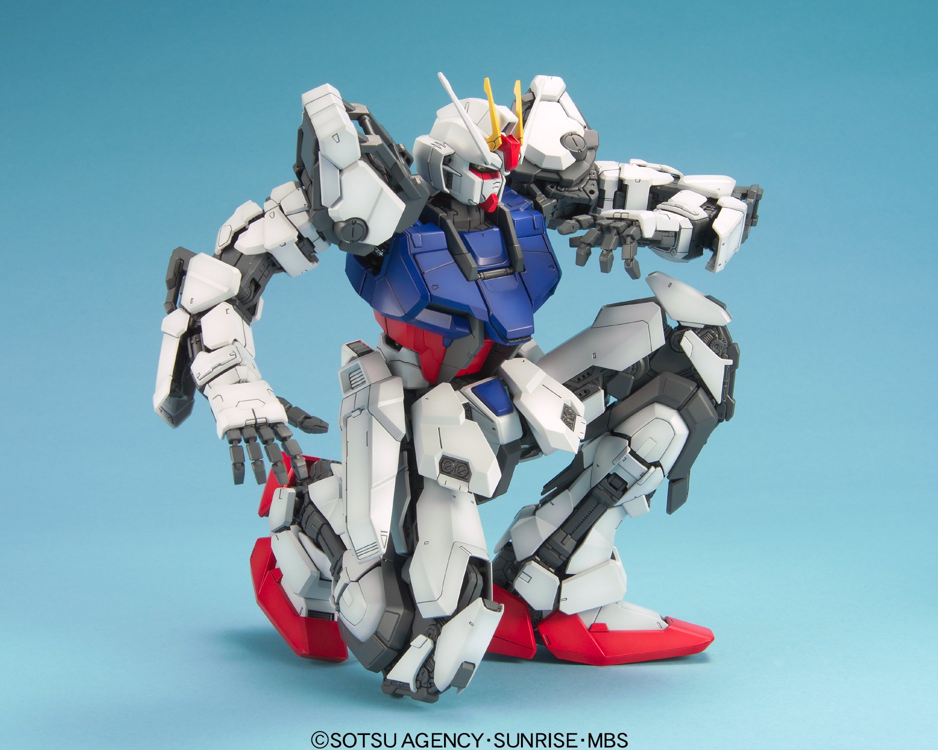 Mua Bandai Hobby Strike Gundam Seed 1/60 Perfect Grade Model kit trên ...