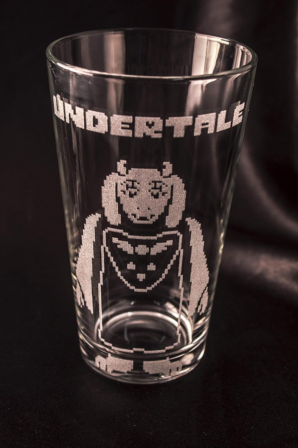 Amazon.com: Undertale Pint Glass - Toriel Sprite with Logo: Handmade
