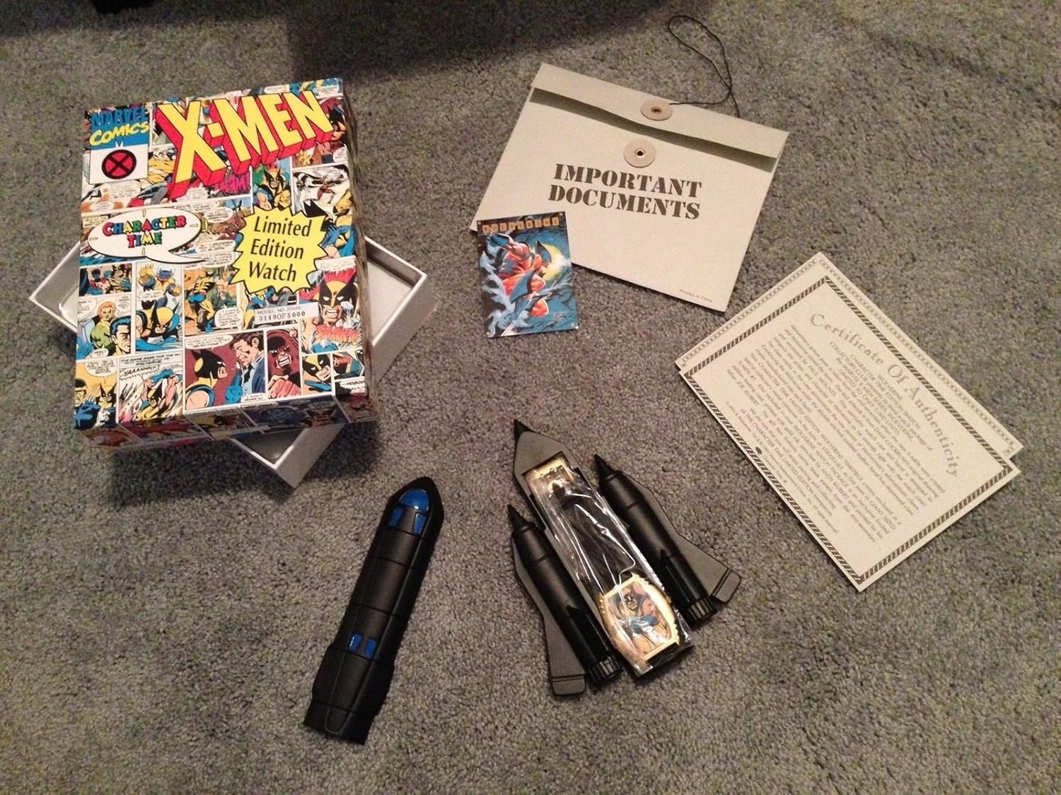 Amazon.com: X Men Wolverine Limited Edition Watch 1993: Watches