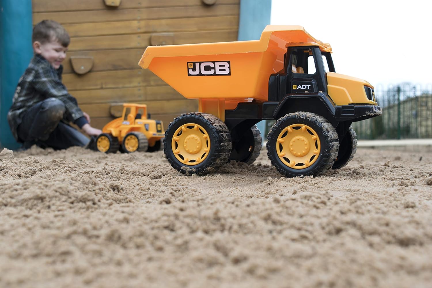 JCB 14″ Dumptruck – BigaMart