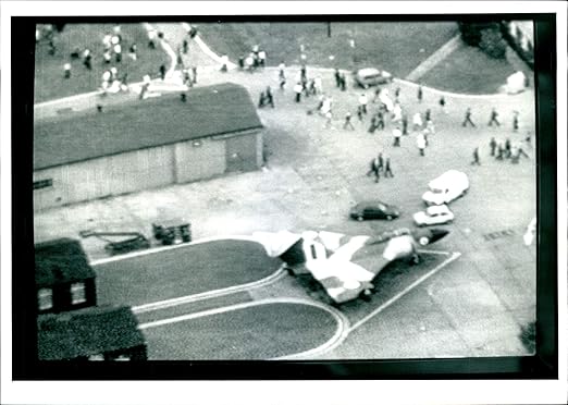 Amazon.com: Vintage photo of London: IRA Bombings: Stanmore Park ...