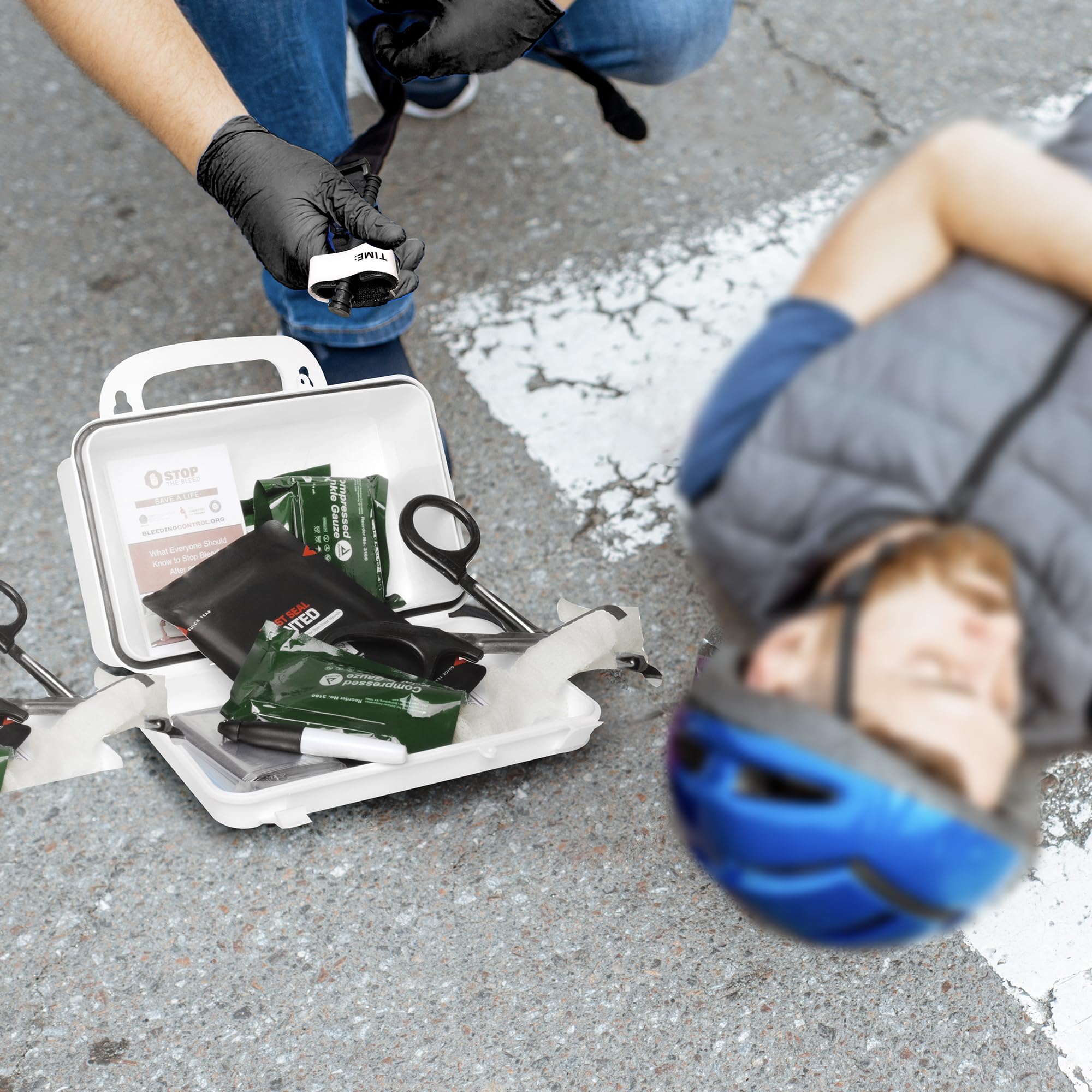 Mua MFASCO Bleeding Control Kit, Compressed Gauze, Chest Seal, Portable ...