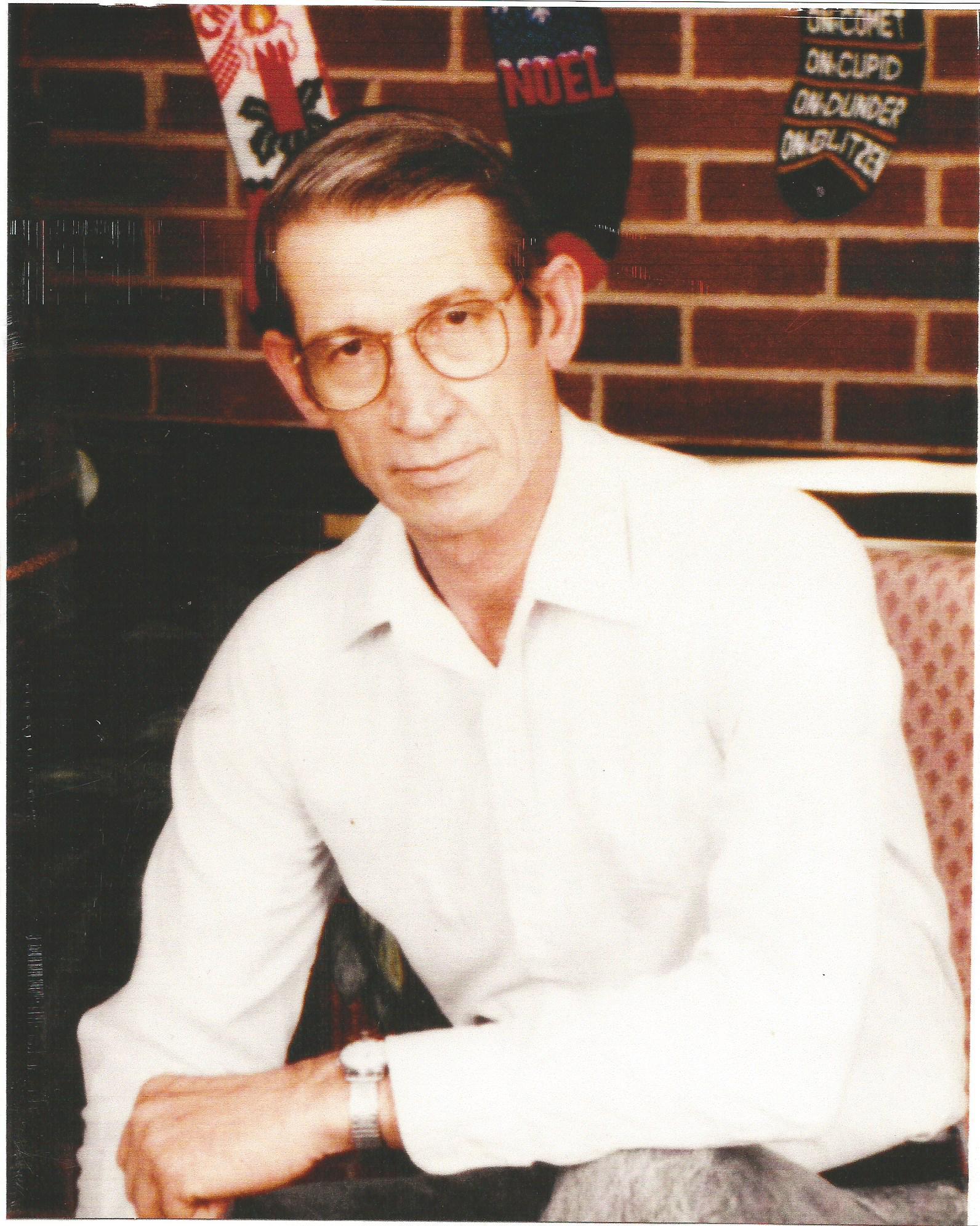 Dan Holt – Audio Books, Best Sellers, Author Bio | Audible.com