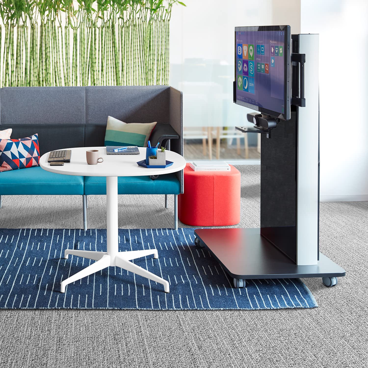 Mua Logitech MeetUp Video Conferencing System, Ultra HD 4K/1080p/720p ...