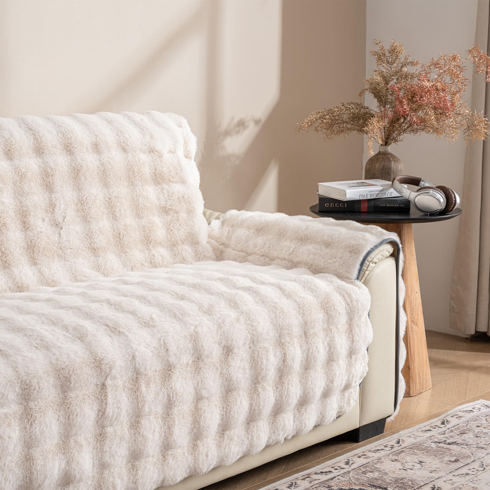 chair | Nellis Auction