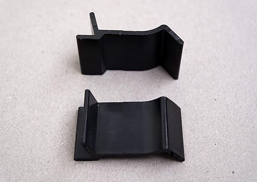 Amazon.com : GoodsZone 10/Pack Table Top Rim Clips Nylon Patio Table ...