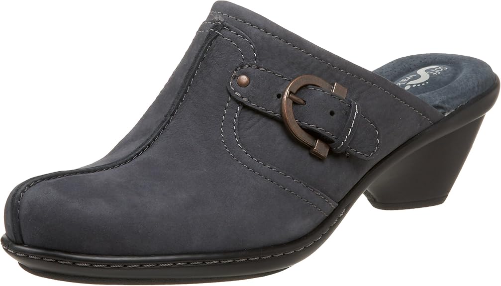 Amazon.com | SoftWalk Women's Solvang Mule | Mules & Clogs