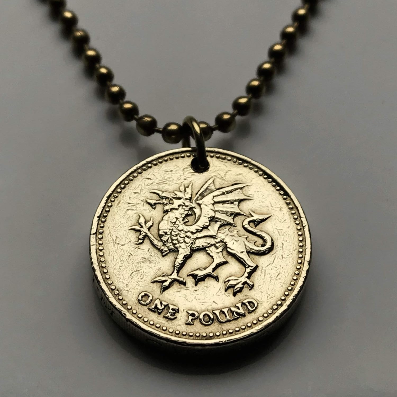 Amazon.com: 2000 United Kingdom Wales 1 Pound Welsh Dragon Cardiff ...