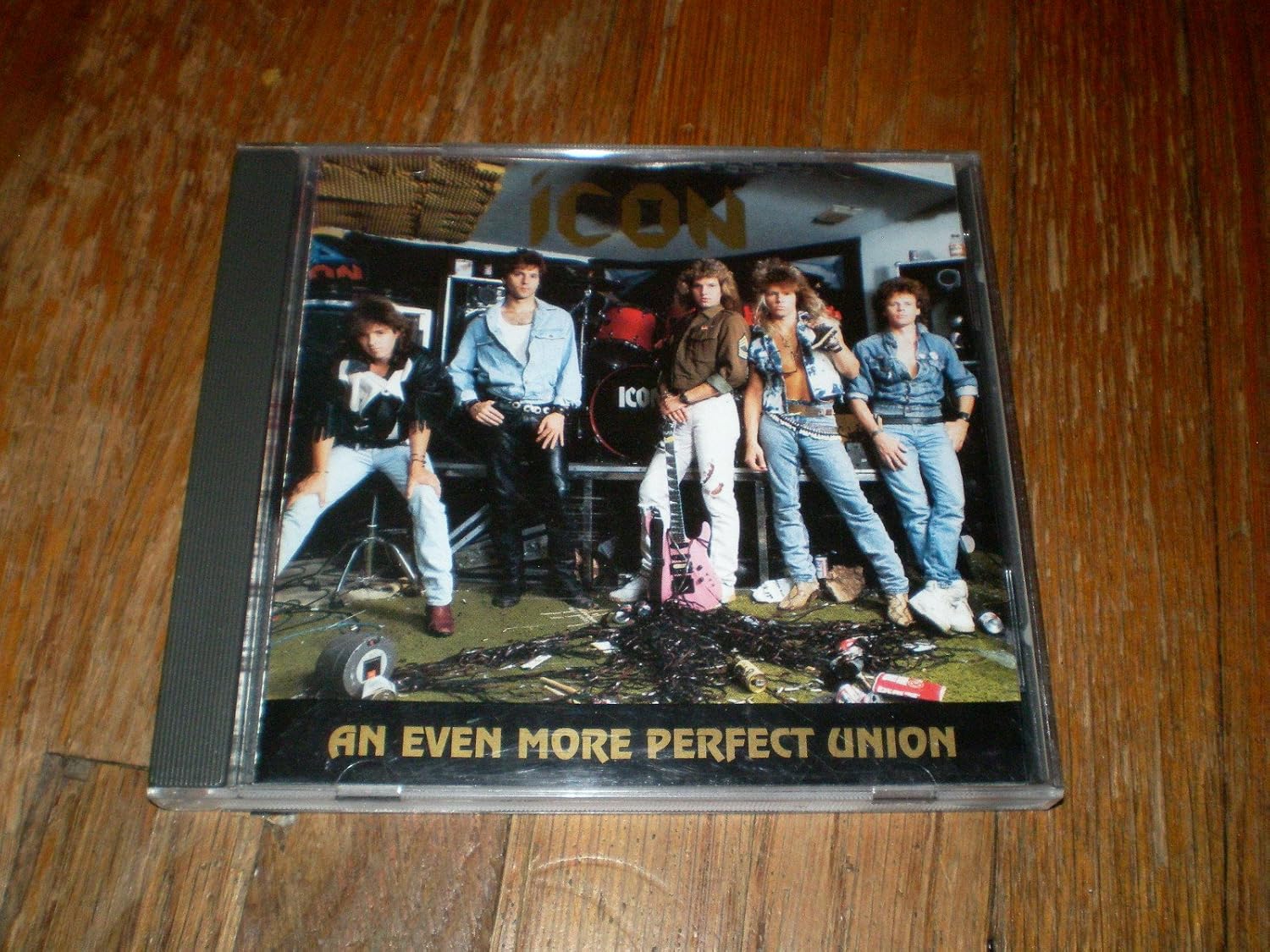 Icon - An Even More Perfect Union - Amazon.com Music