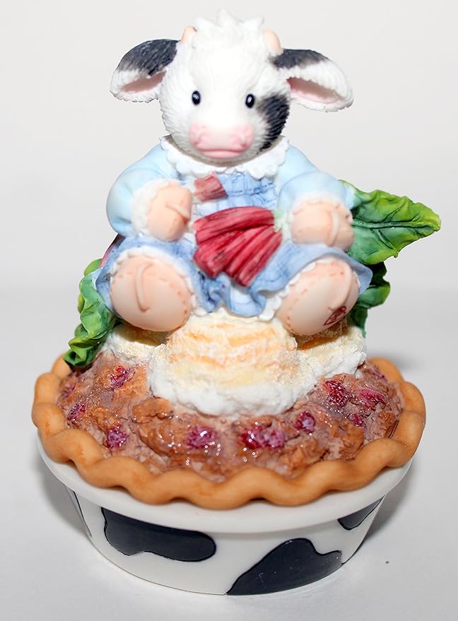 Amazon.com: Mary's Moo Moos Cow Pies Rhubarb Covered Box 468983: Home ...