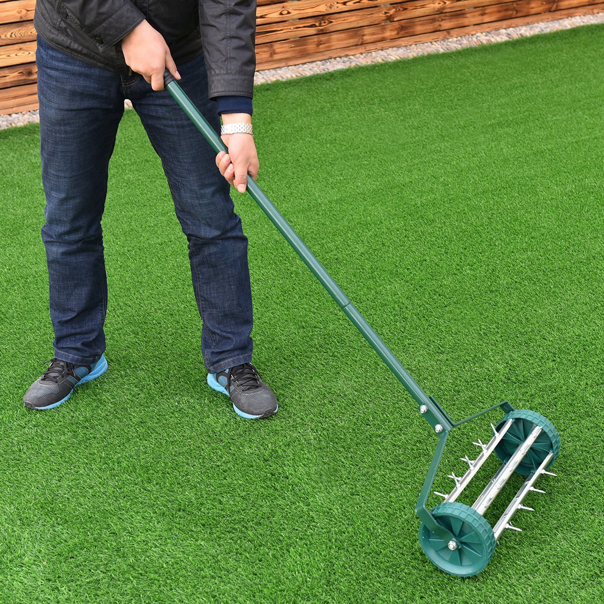 5 Easy-Care Tips for Your Lawn - Marina Homes