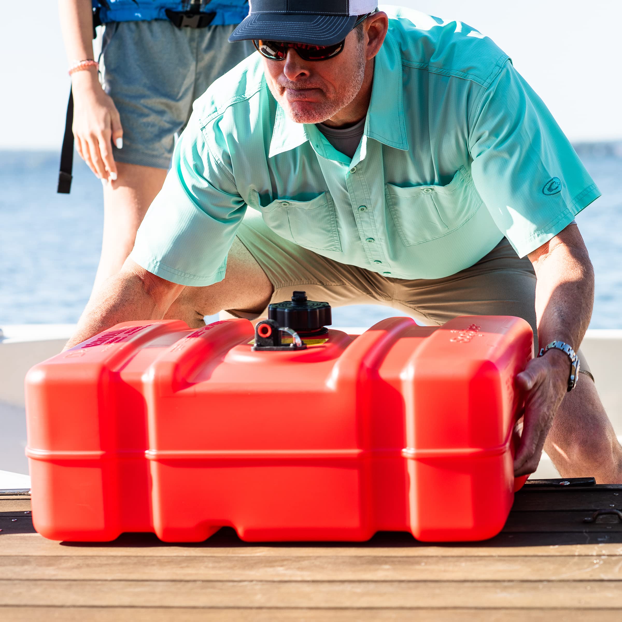 Mua Scepter 08667 Rectangular 9 Gallon Low Profile Marine Fuel Tank For ...