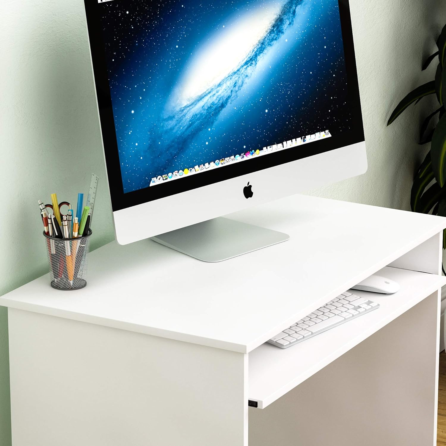 Vida Designs Huby Small Computer Desk, Home Office Compact PC/Laptop ...