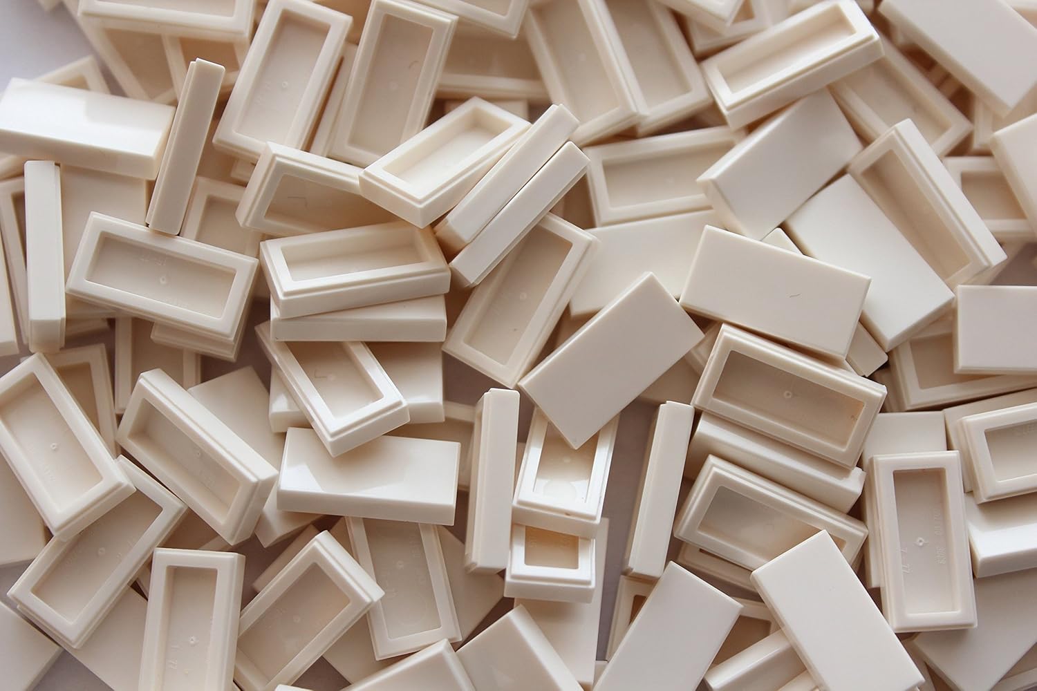 LEGO Bricks: White 1x2 Tiles. Part 3069 (X 25): Amazon.co.uk: Toys & Games