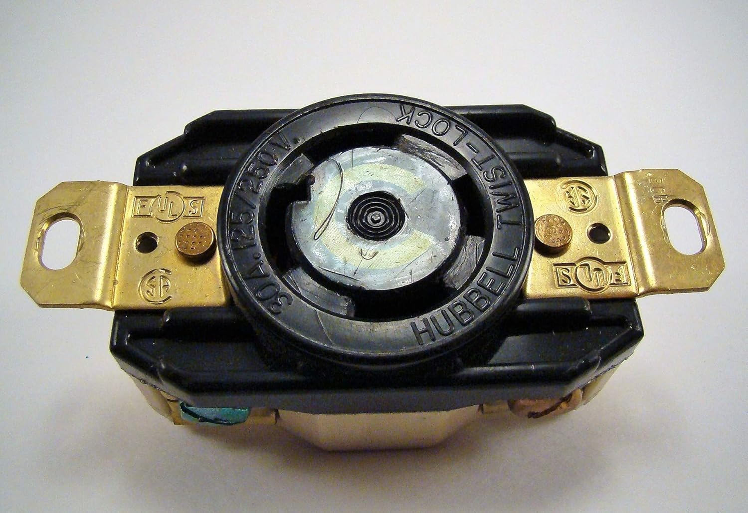 Hubbell HBL2710 - NEMA L14-30R receptáculo bloqueo de giro, nominal 30 ...