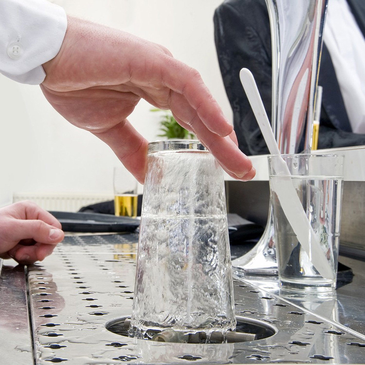 Mua YBB Portable Pitcher Rinser Table Bar Glass Rinser 304 Stainless ...