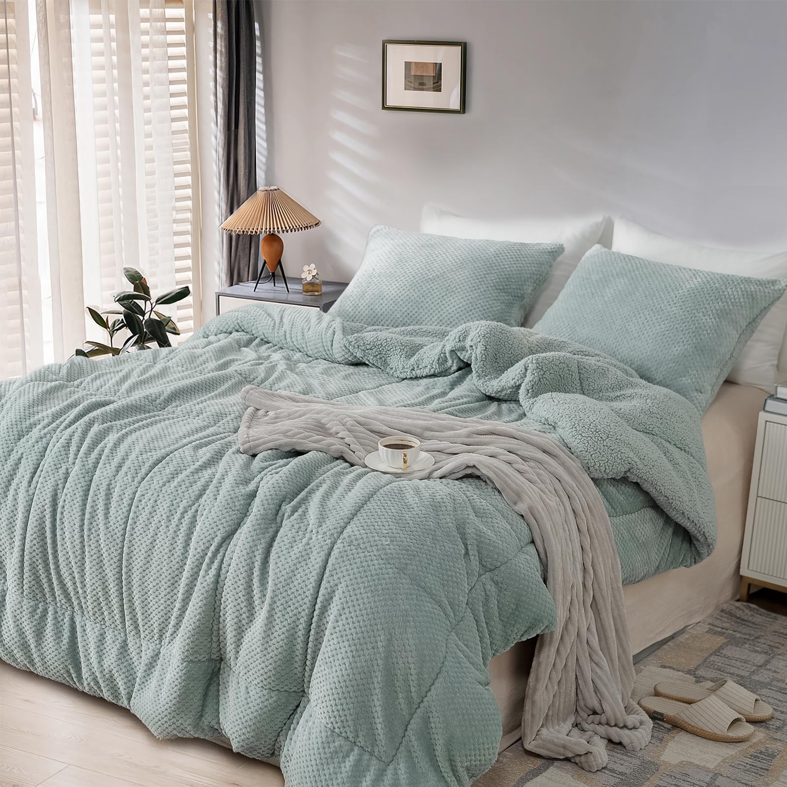 GOONE Blue Queen Size Comforter Set, Luxury Sherpa Plush 3 Pieces ...