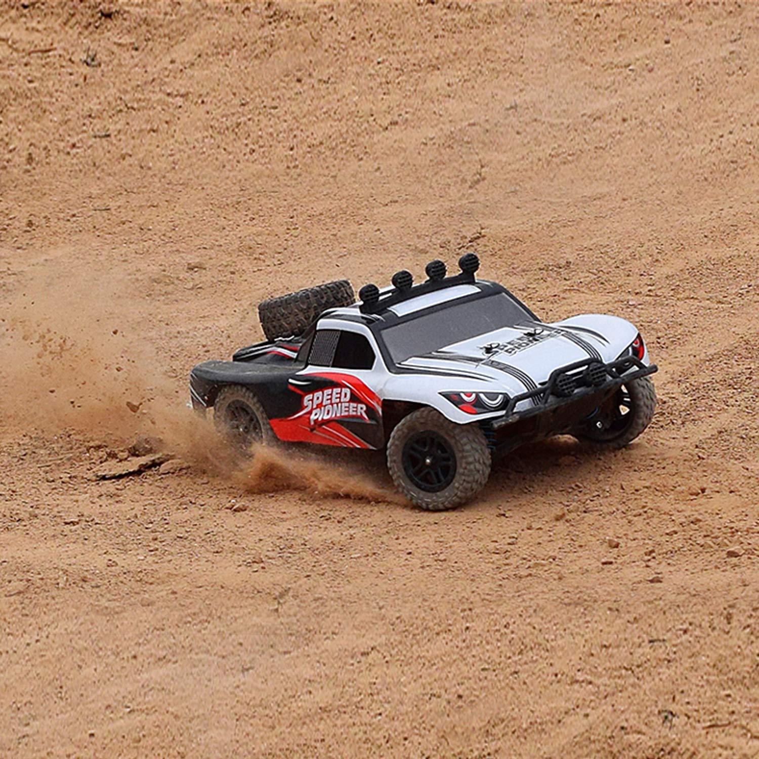 FUNTECH RC Car High Speed Remote Control Car 1 18 Scale 2 4 Ghz Radio